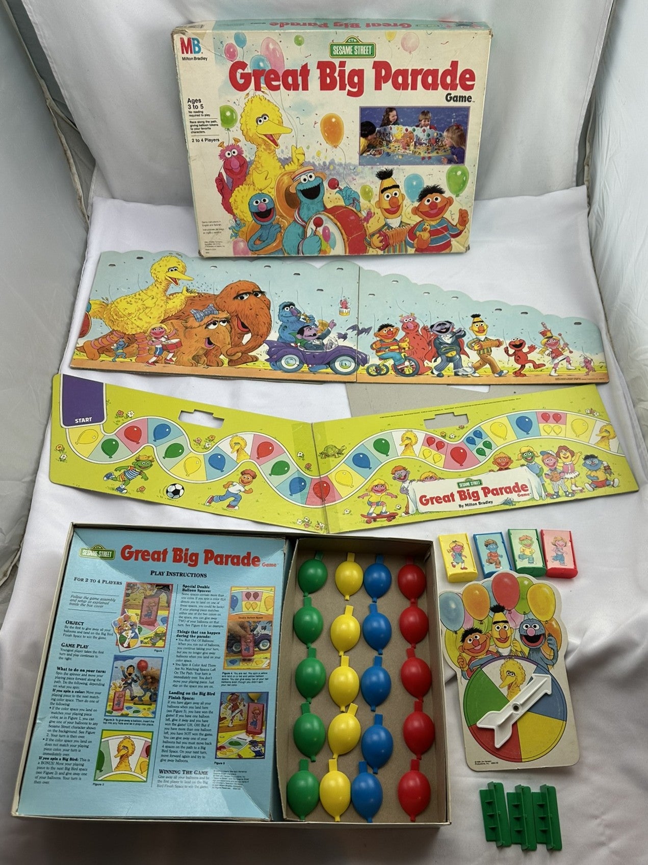 Sesame Street Great Big Parade Game - 1989 - Milton Bradley - Very Goo ...